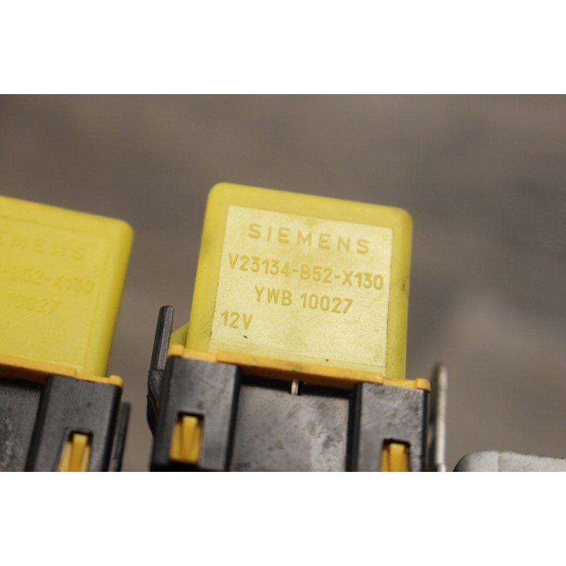 lot 2 relais jaune 4 broches rover serie MG 200 400 ywb10027