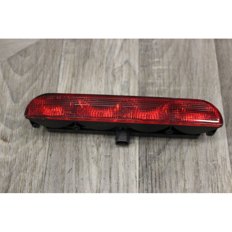 troisieme feu stop AUDI A4 2.5 V6 TDI 150CV 2000 8d5945097 8d5945097a