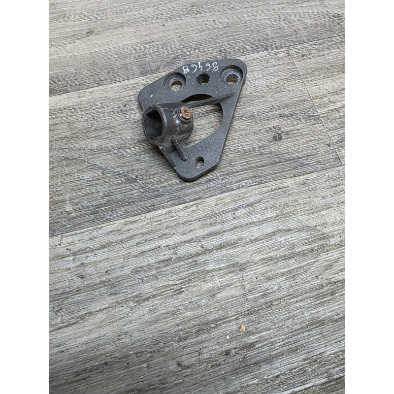 support plastic fixation commande retroviseur droit peugeot 306 p306 ...