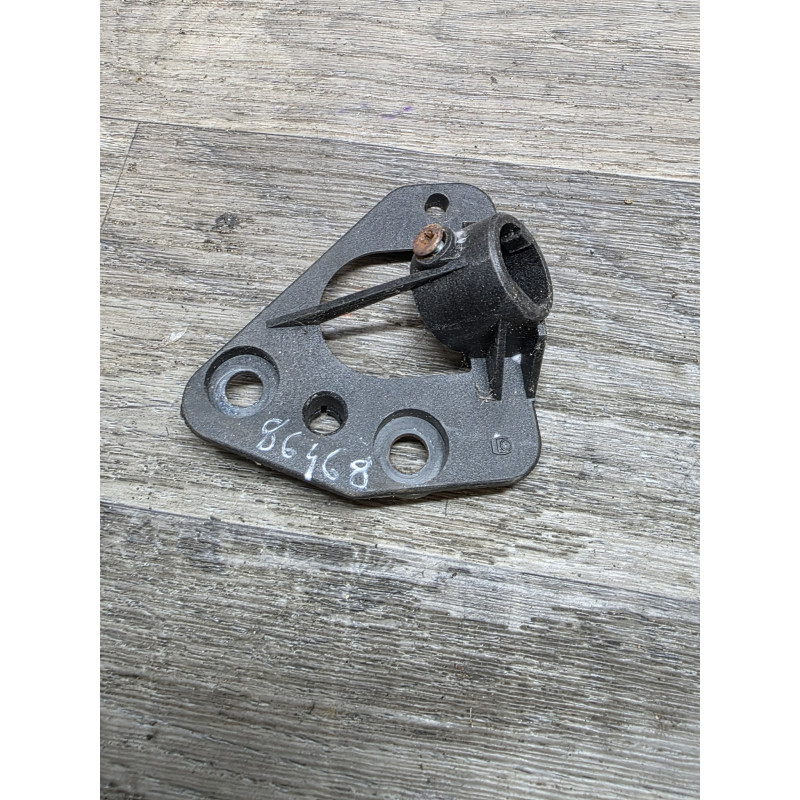 support plastic fixation commande retroviseur droit peugeot 306 p306 ...